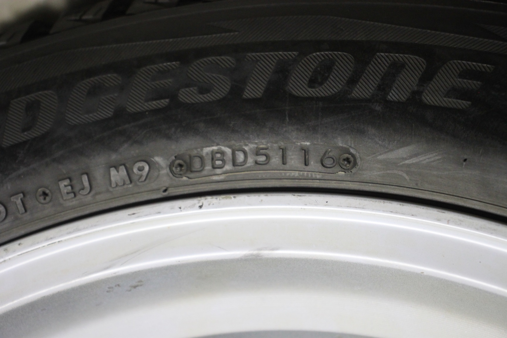 Шины Bridgestone DM-V2 - Japan Wheels