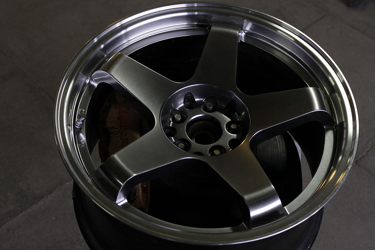 Диски Uras пара - Japan Wheels